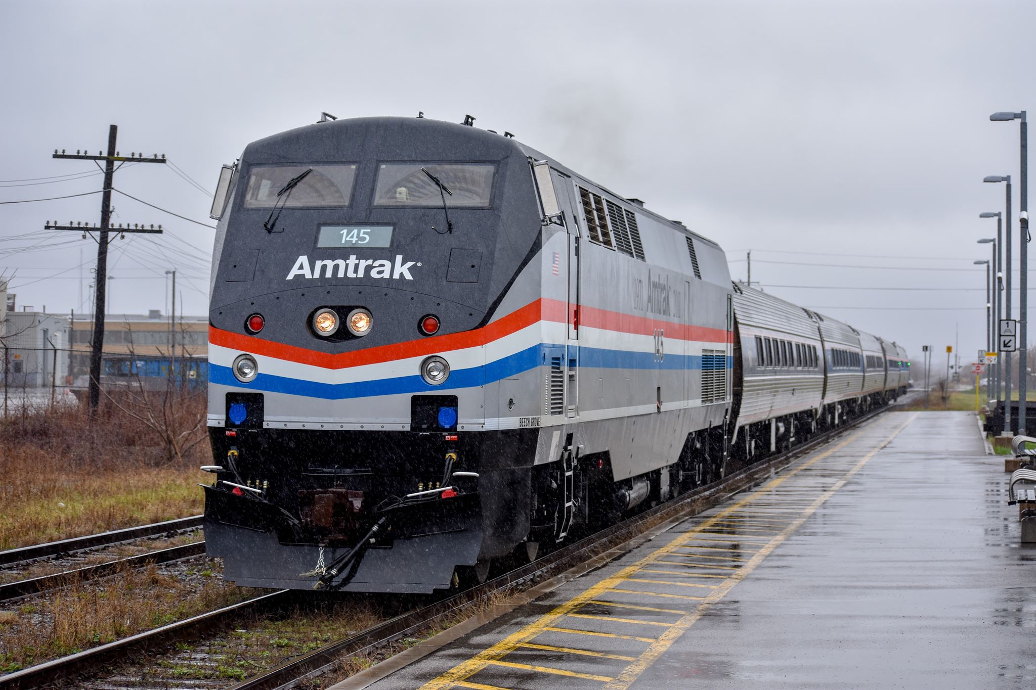 Railpictures.ca - niagaratransport Photo: VIA 97 ‘The Maple Leaf’ to ...