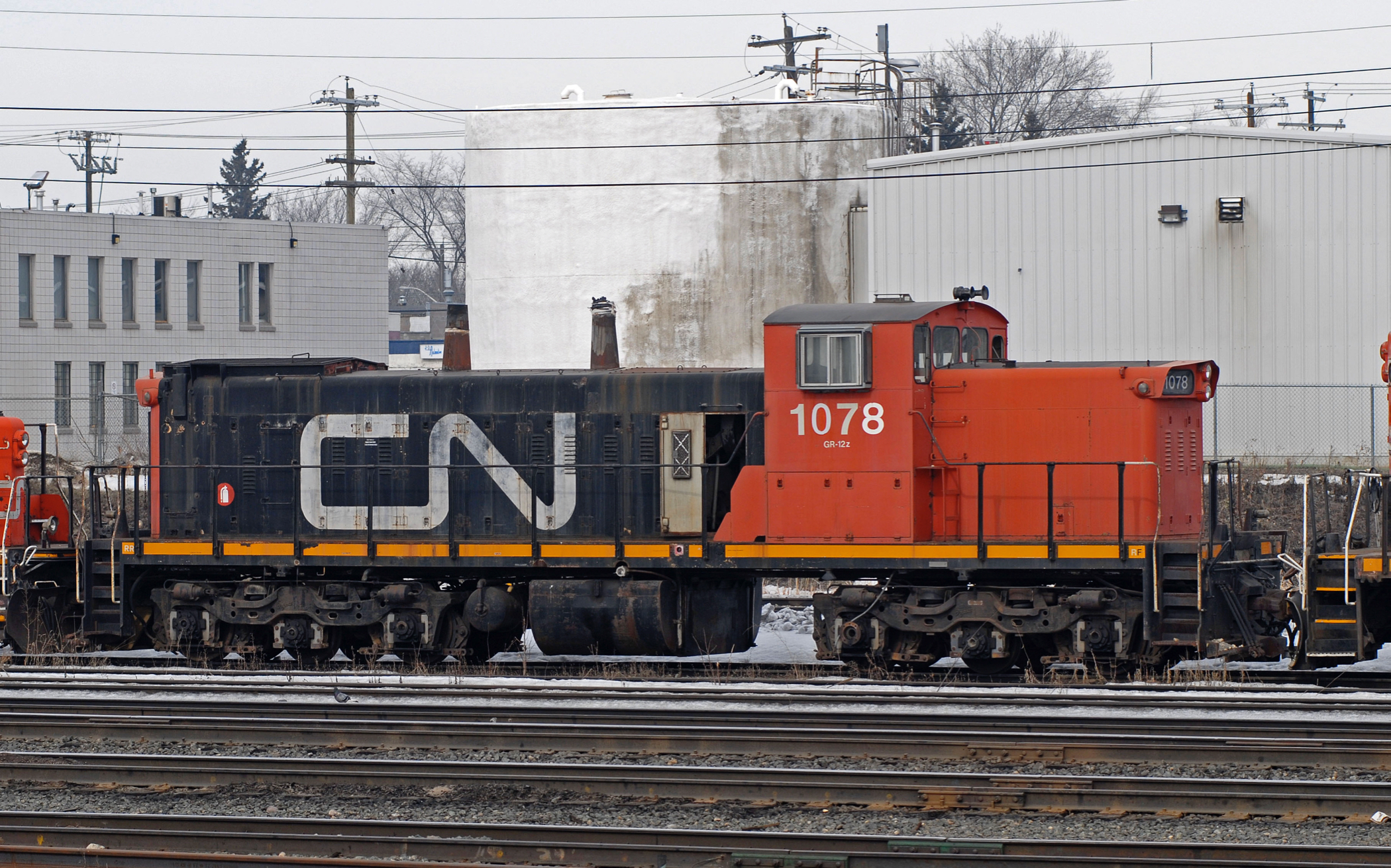 Railpictures.ca - Matt Watson Photo: CN 1078 Is not long for this world ...