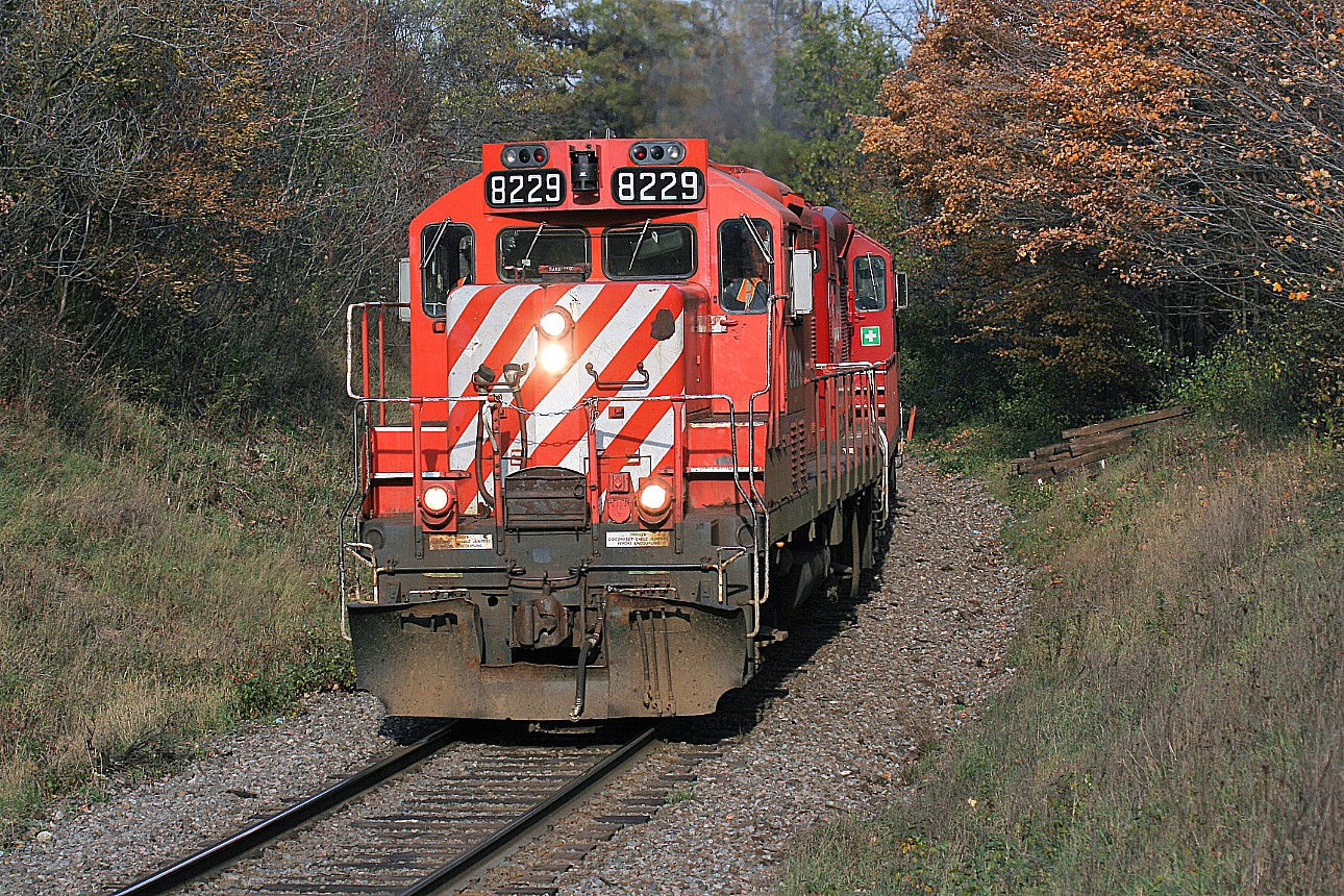 Railpictures.ca - Jason Noe Photo: CP 8229 and a sister lead the ...