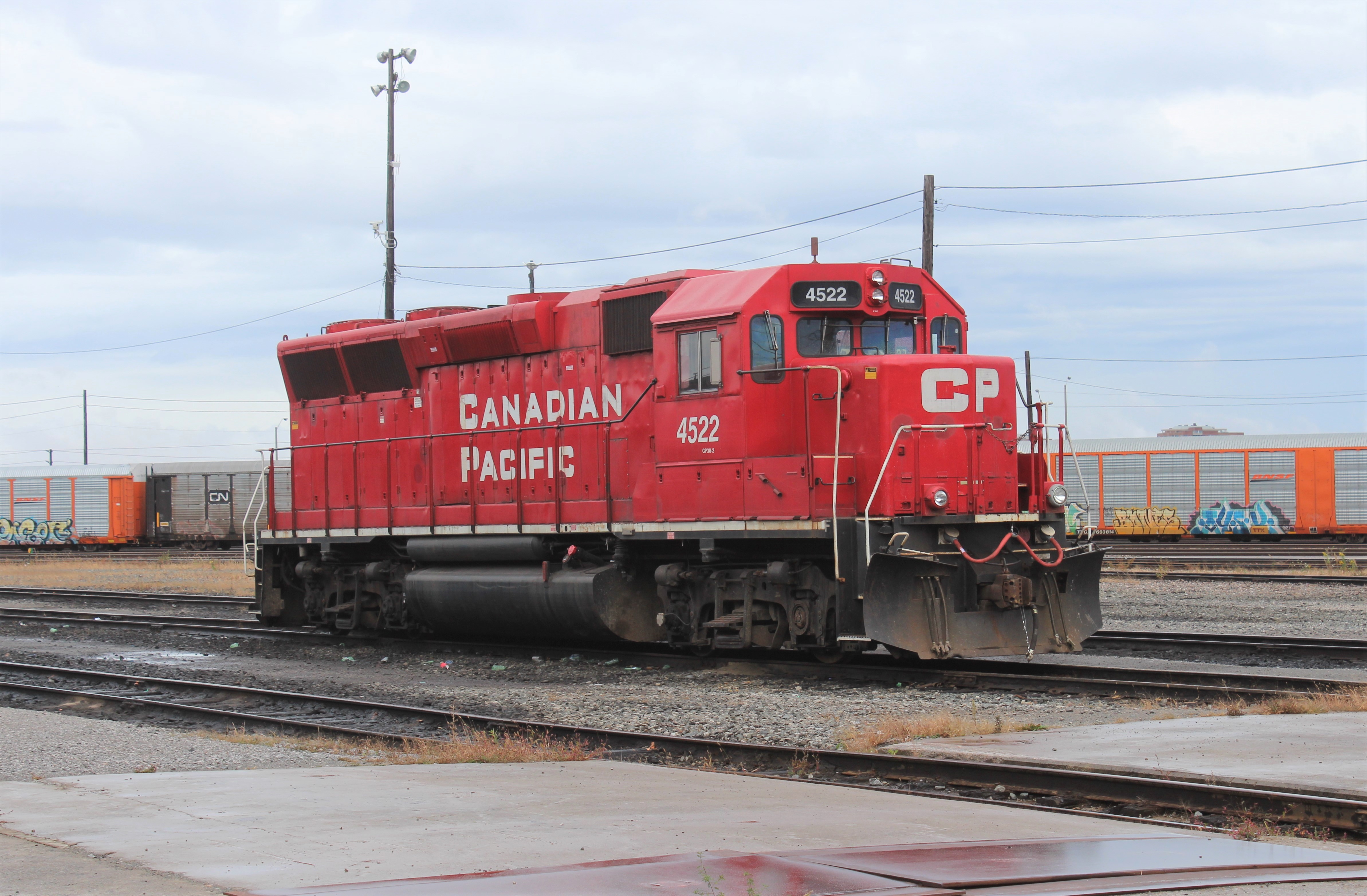 Railpictures.ca - Paul Santos Photo: A former NRE GP40X with it’s ...