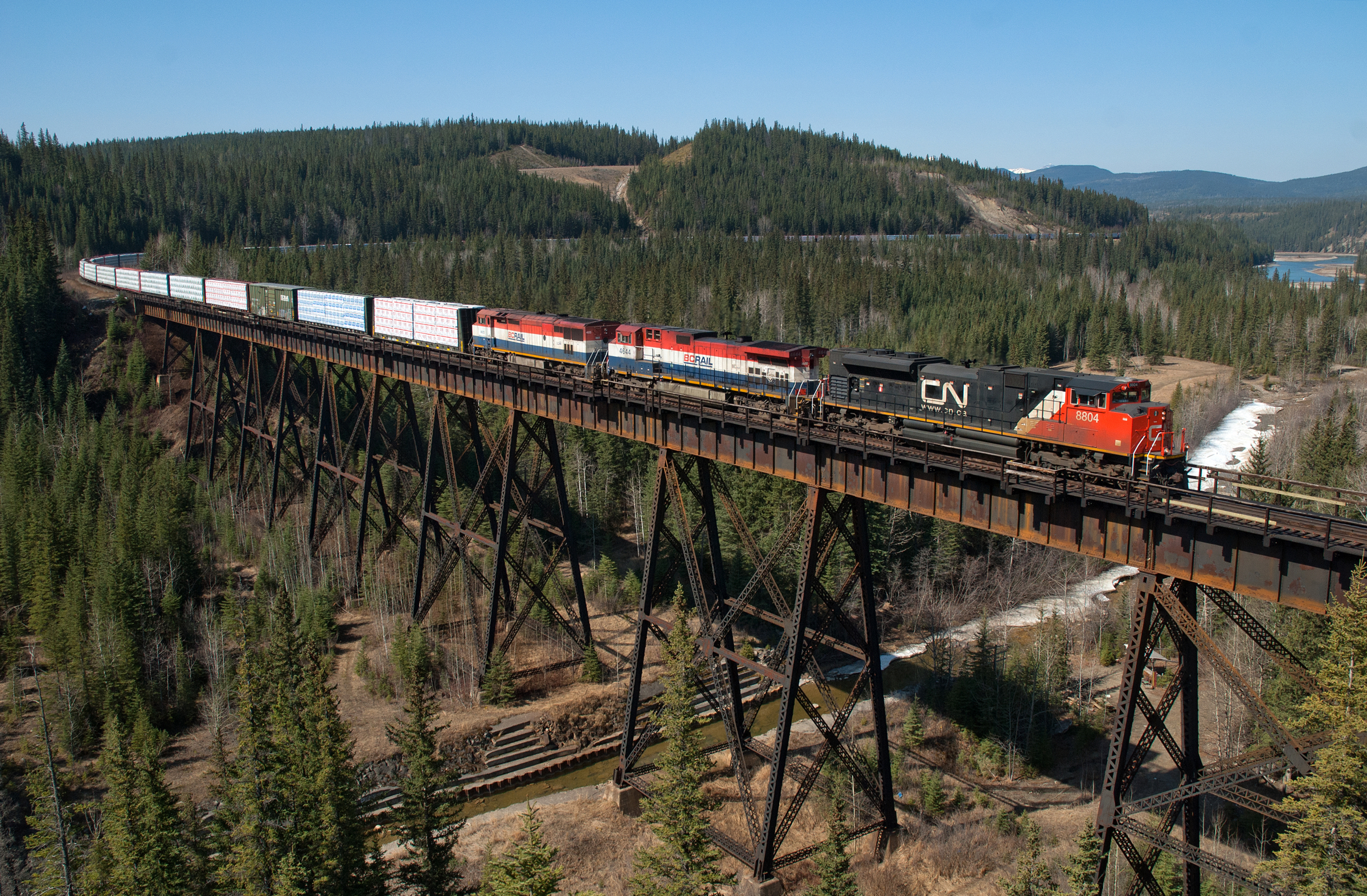 Railpictures.ca - Matt Watson Photo: CN 304 crosses the Prairie Creek ...