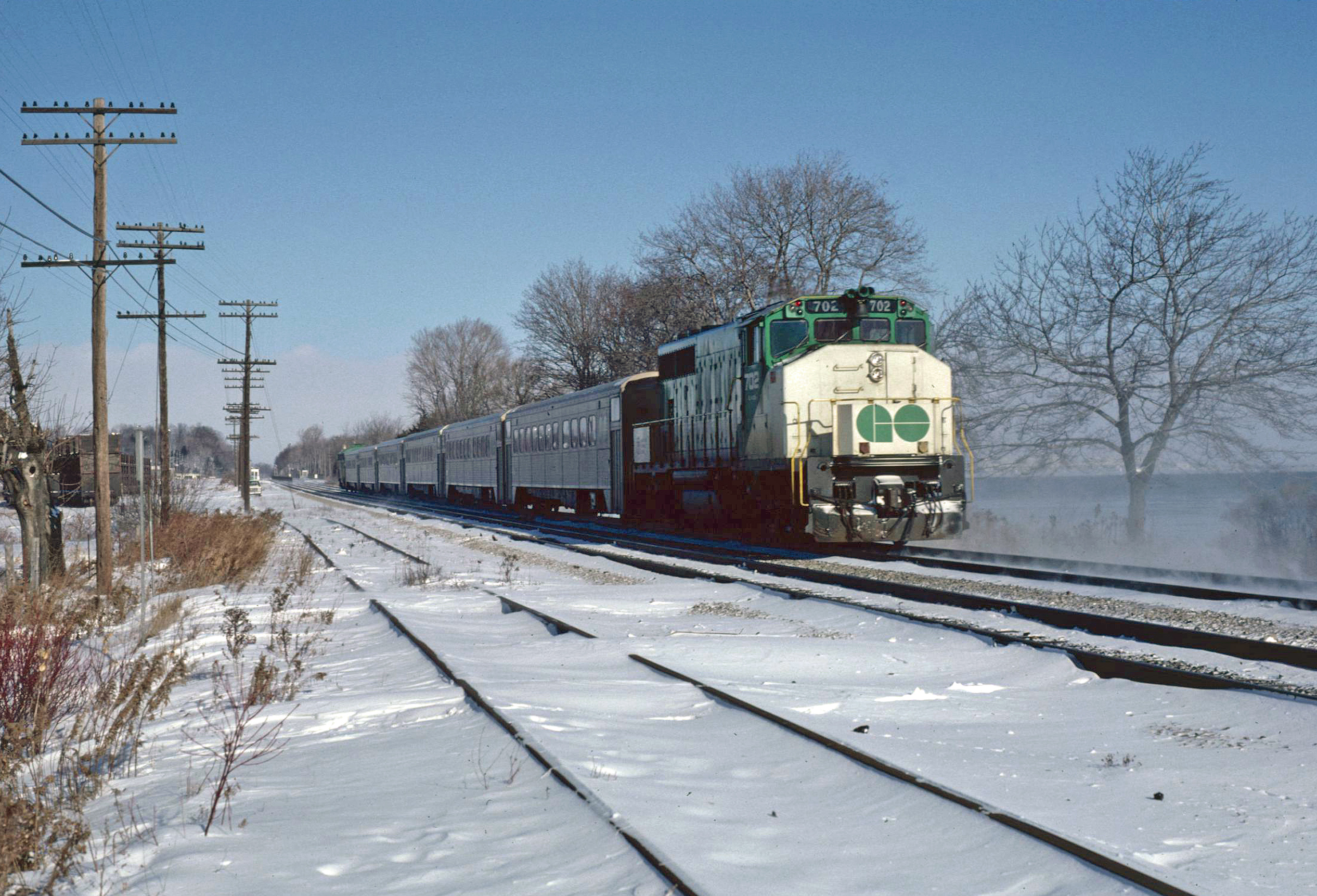 Railpictures.ca - Steve Bradley Photo: Things sure change in a short ...