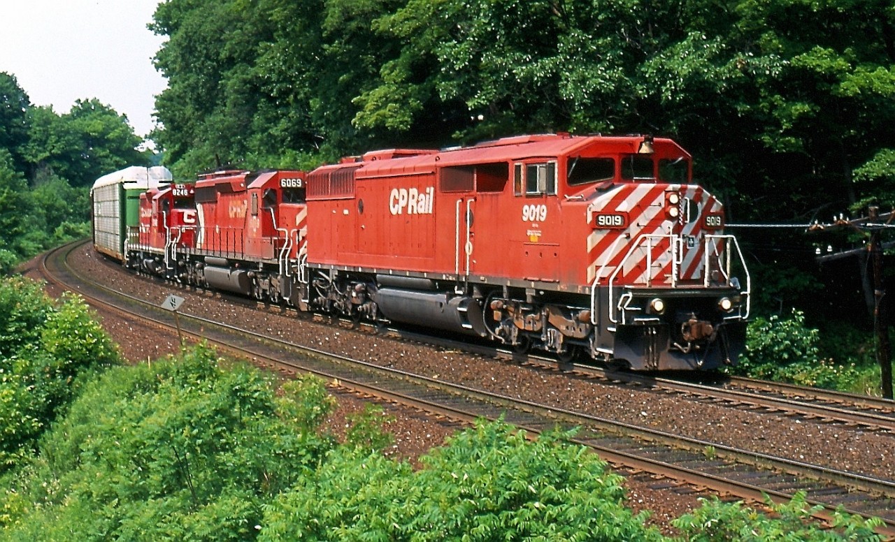 Railpictures.ca - Marcus W Stevens Photo: It still boggles my mind that ...