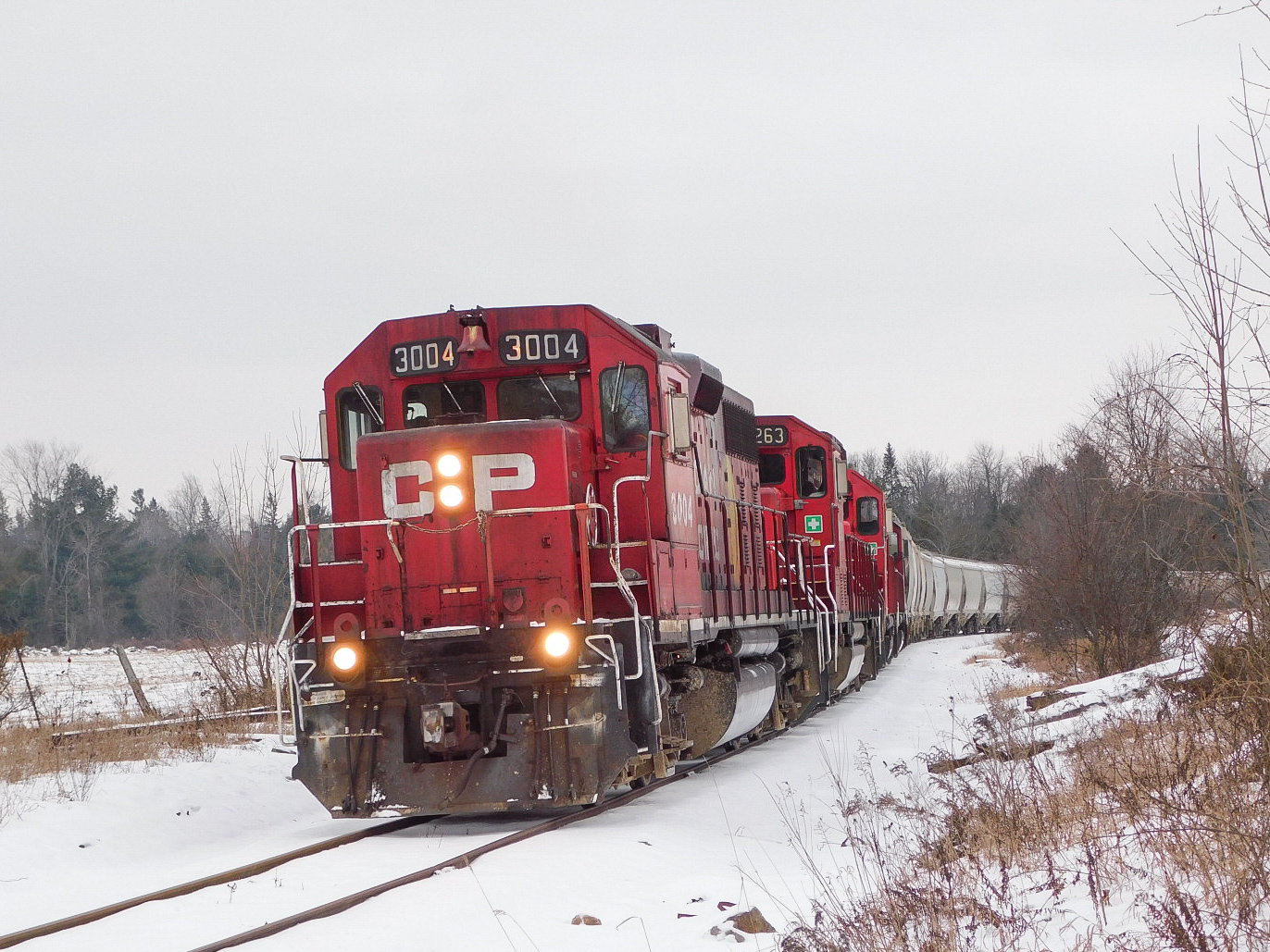 Railpictures.ca - Cam Photo: T06 starting it’s journey northbound in a ...