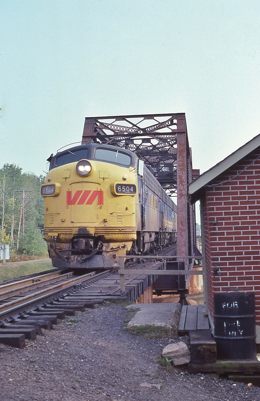 Railpictures.ca - sdfourty Photo: Trains, Bridges, Waterways ….. FP9A ...