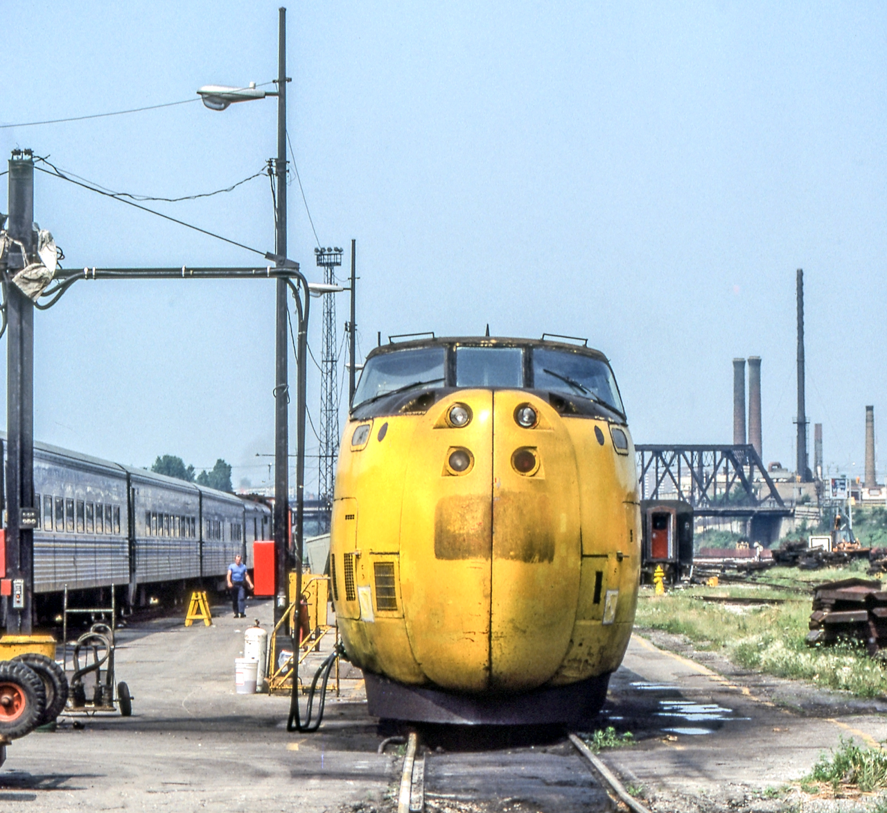 Railpictures.ca - Robert Farkas Photo: VIA 146 (United Aircraft Turbo ...