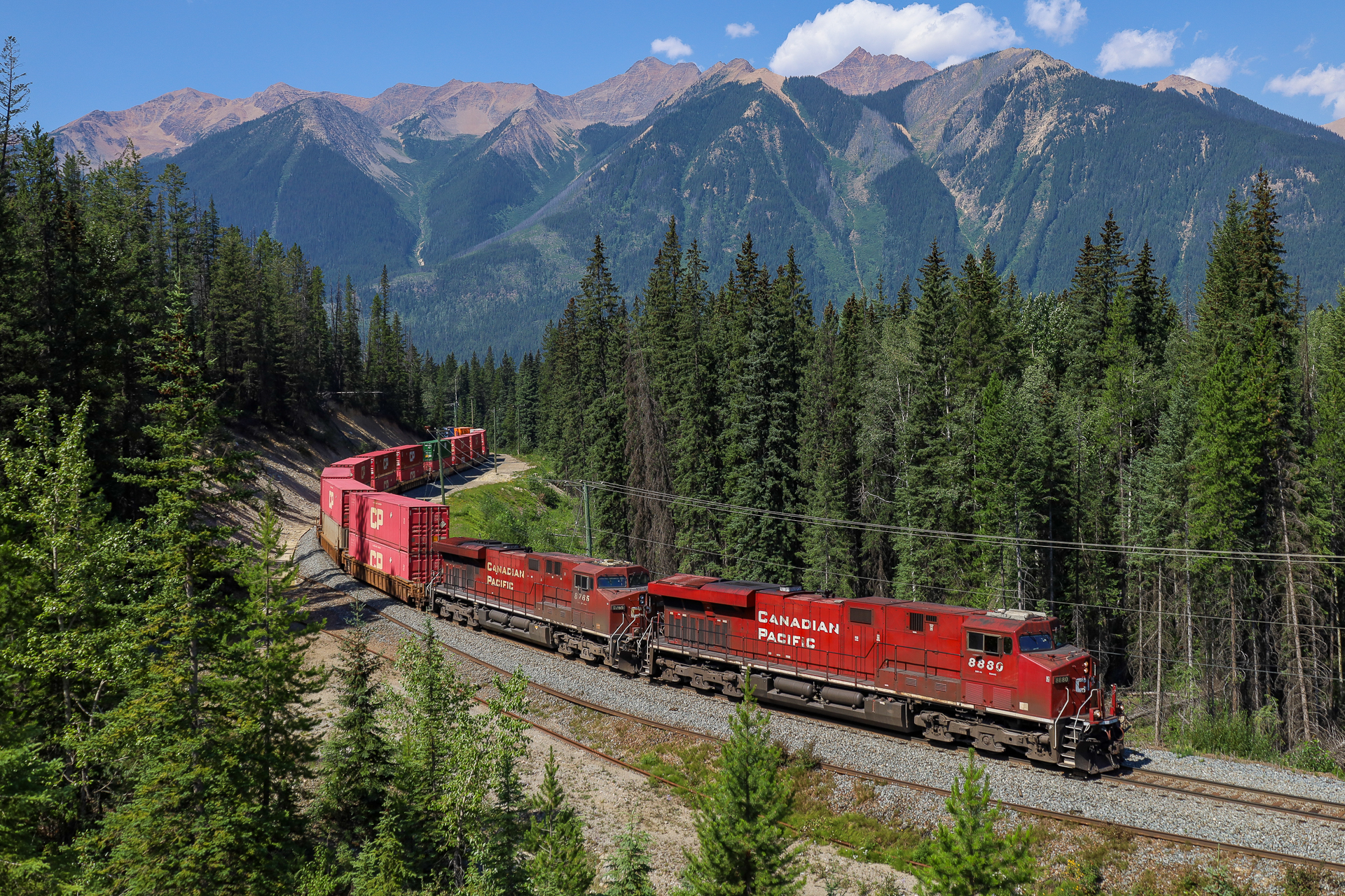 Railpictures.ca - Rob Eull Photo: CPKC 112-22 has just departed the ...