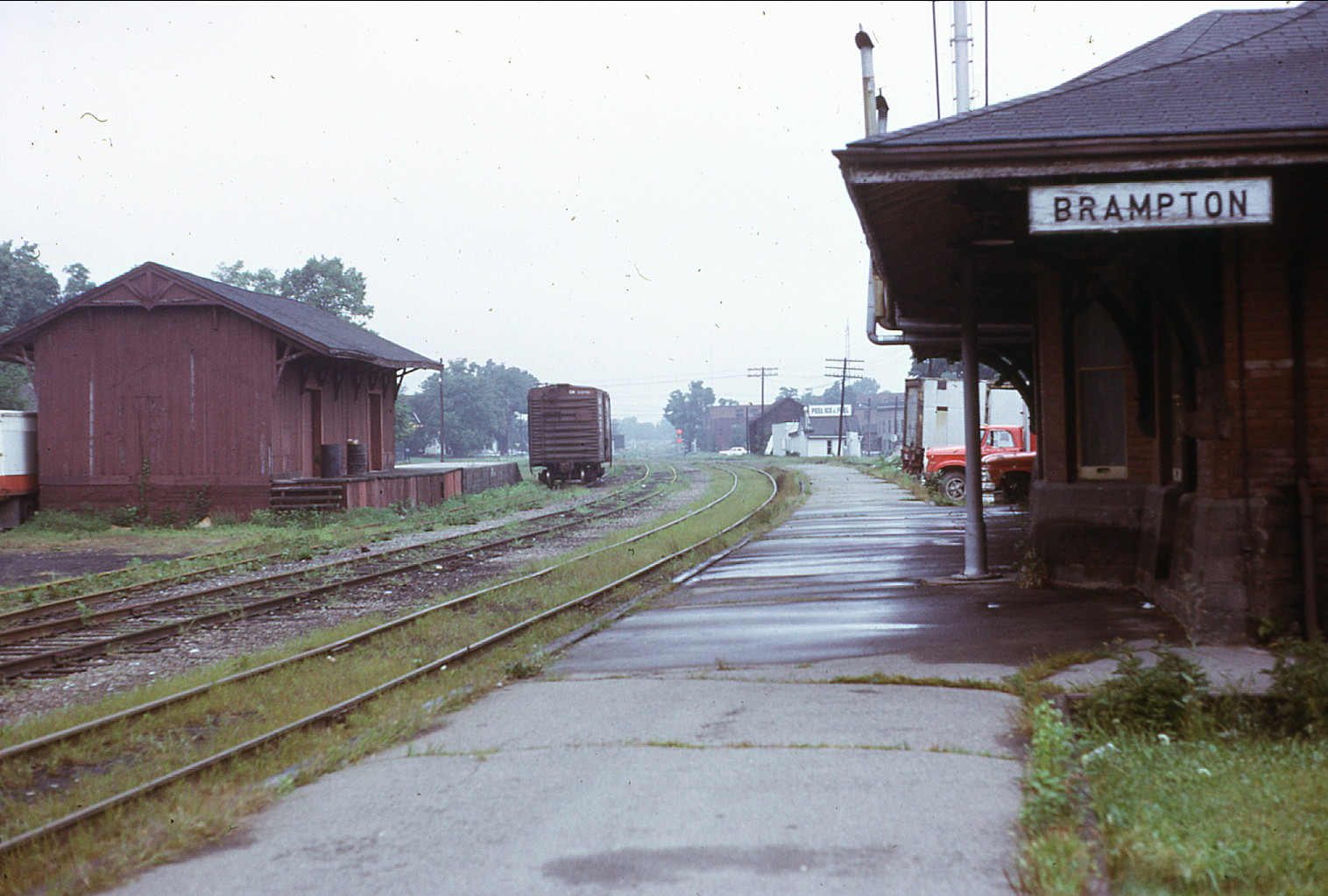 Railpictures.ca - Peter Lokun Photo: A nice quiet summer day in August ...
