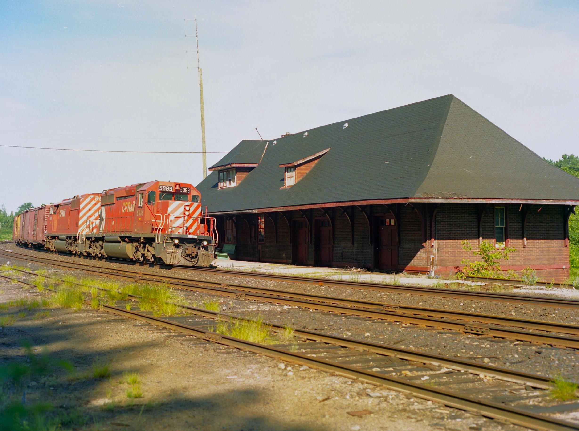 Railpictures.ca - A.W.Mooney Photo: I remember this as a blistering hot ...