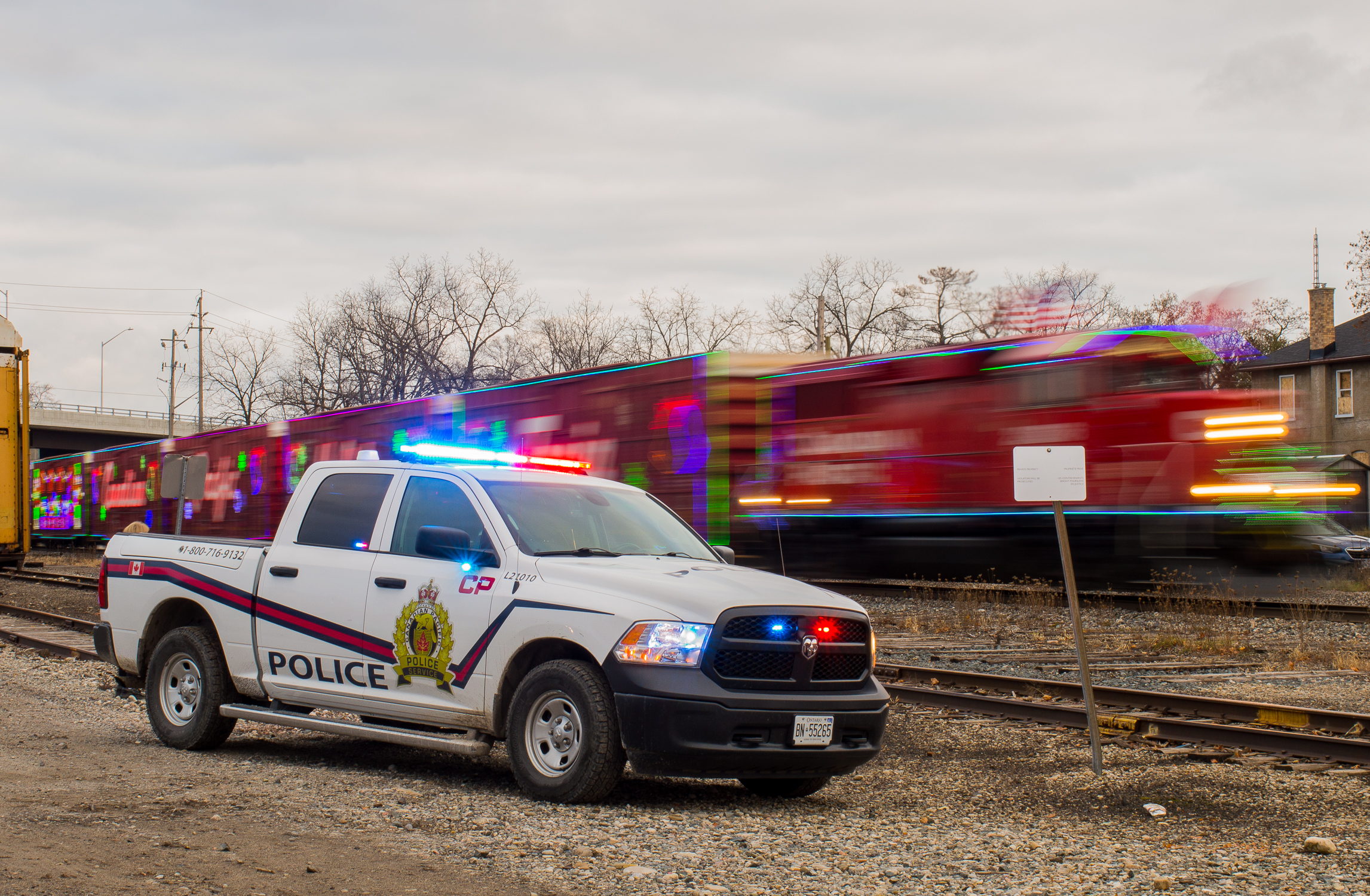 Railpictures.ca - Joseph Bishop Photo: The CPKC Holiday train arrives ...