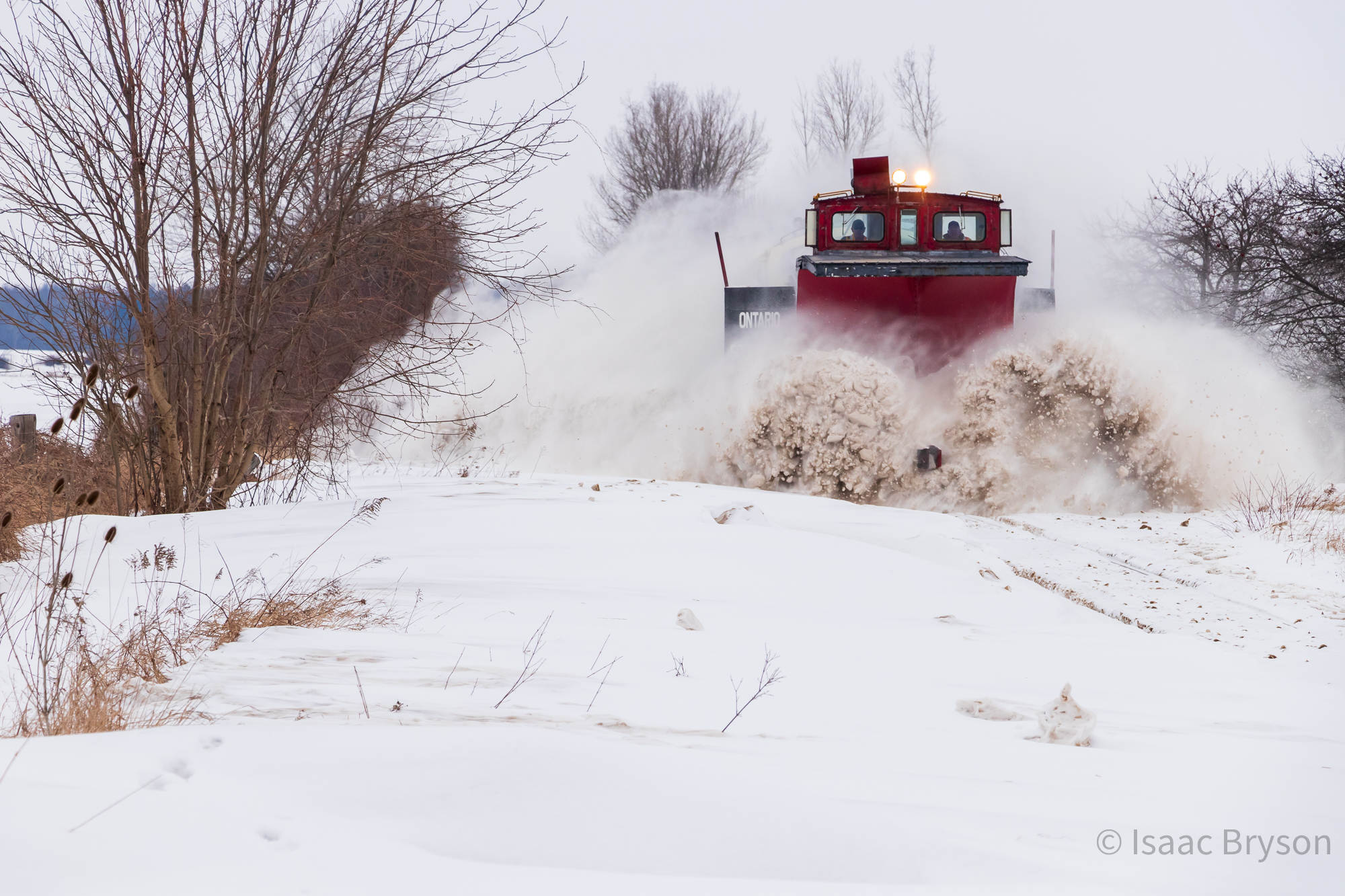 Railpictures.ca - Isaac Bryson Photo: OSR’s plow extra train removes ...
