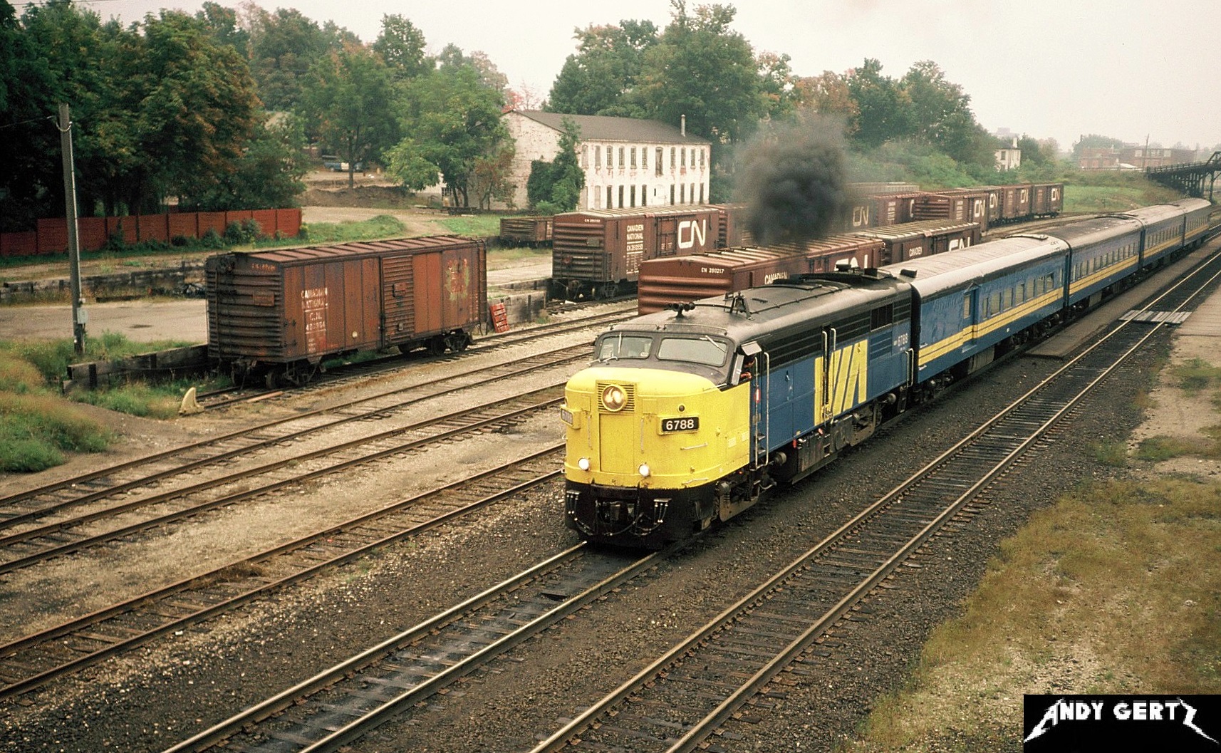 Railpictures.ca - Andy Gertz Photo: In fall 1987, VIA Rail FPA4 6788 ...