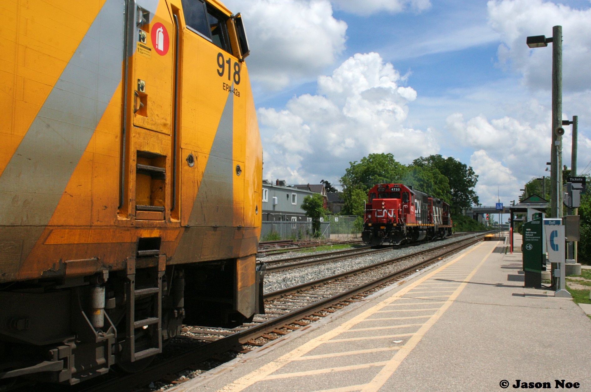 Railpictures.ca - Jason Noe Photo: VIA Rail #84 with P42 918 patiently ...