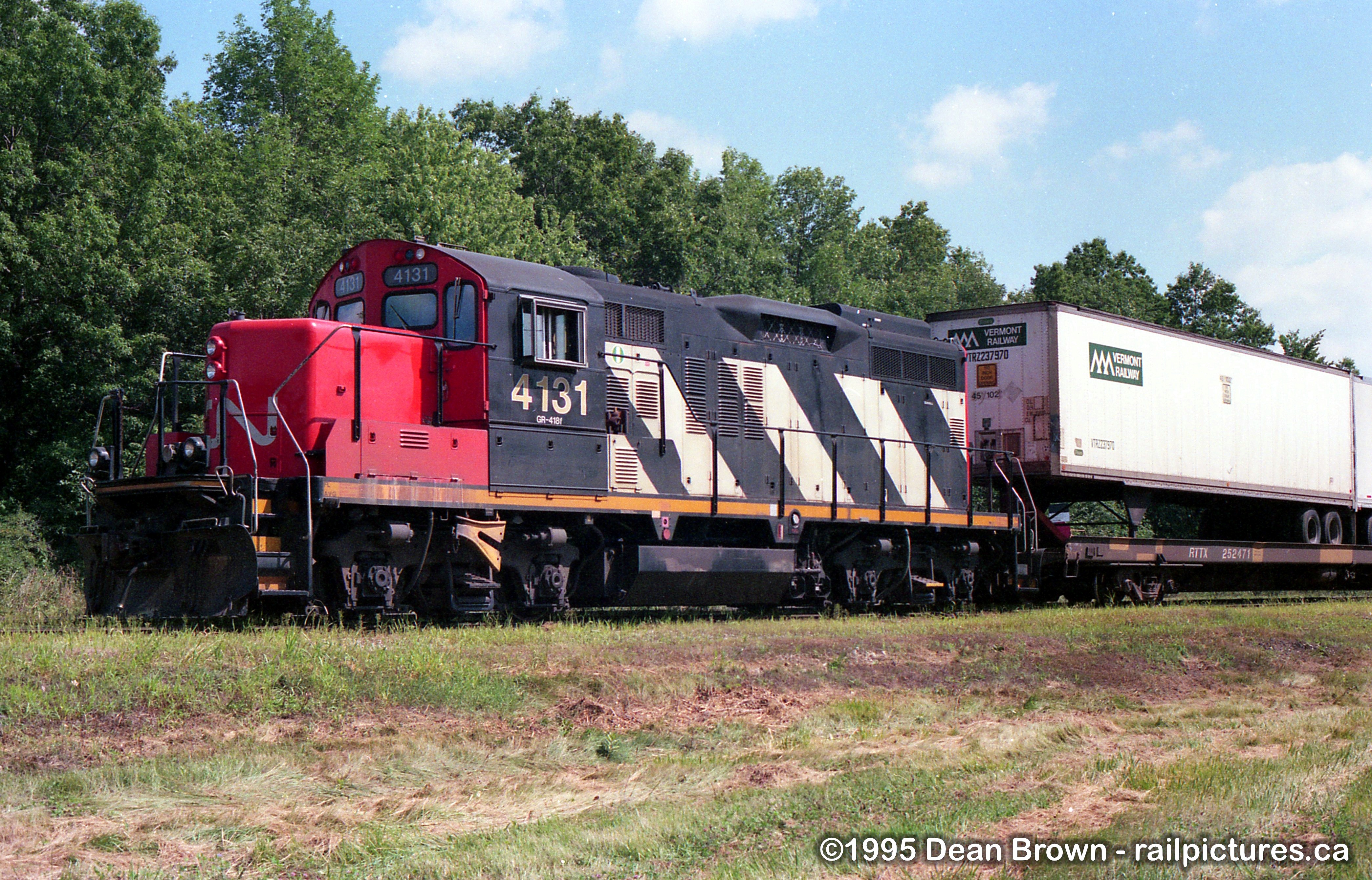 Railpictures.ca - Dean Brown Photo: CN 105 with CN GP9RM 4131 parked at ...