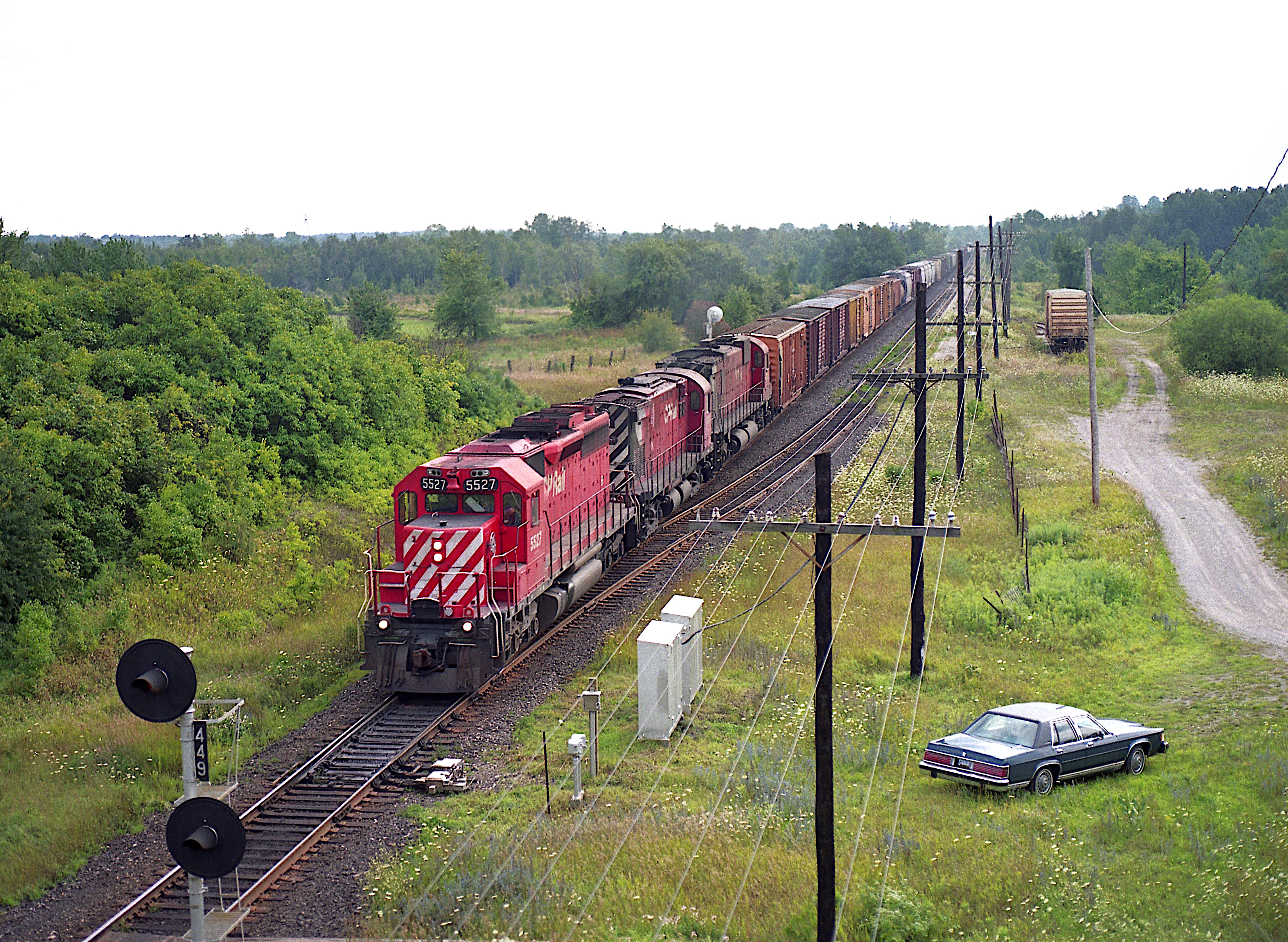 Railpictures.ca - A.W.Mooney Photo: As seen from the Hwy 6 bridge over ...
