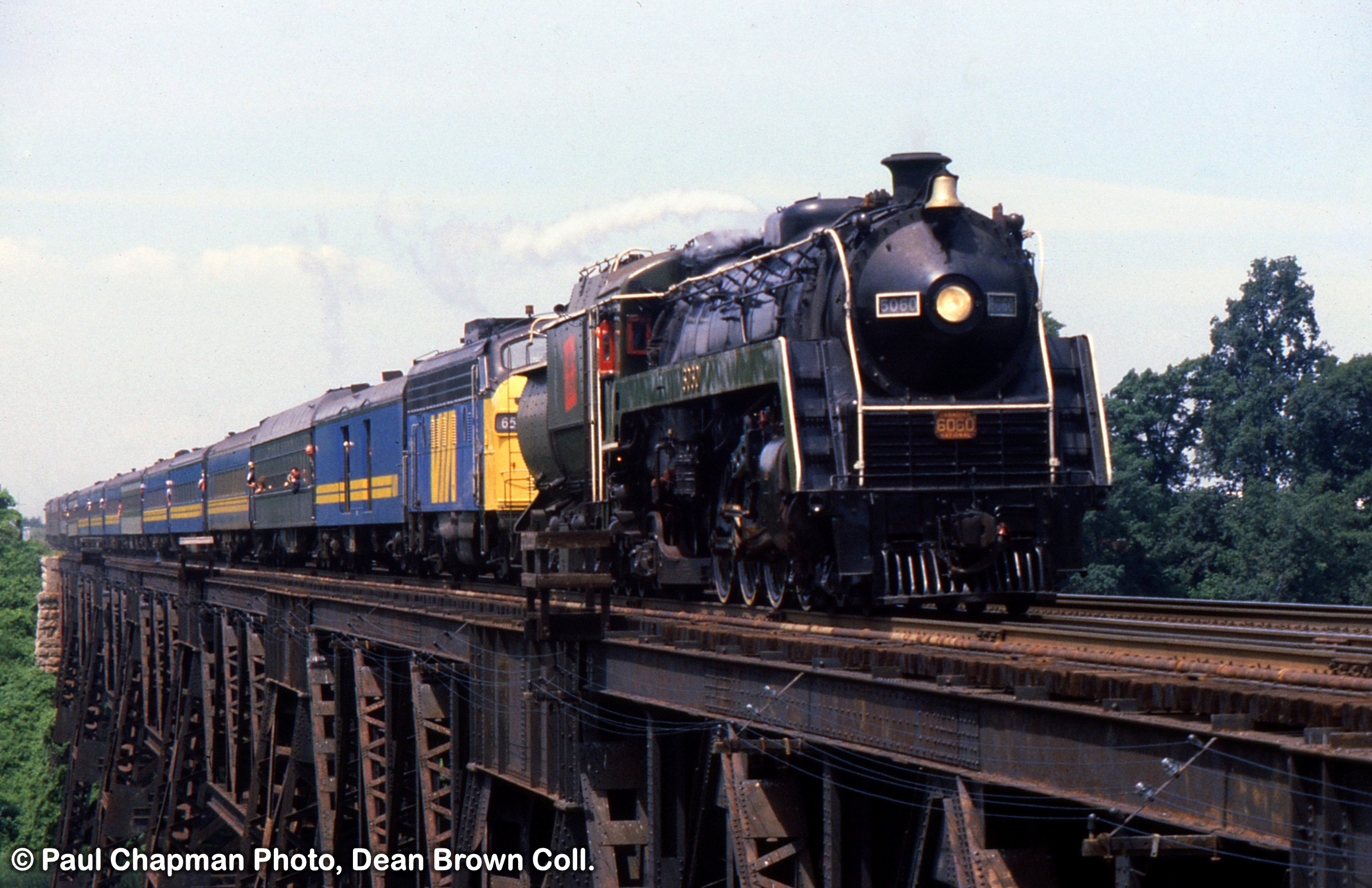 Railpictures.ca - Paul Chapman Photo, Dean Brown Coll. Photo: CNR 6060 ...