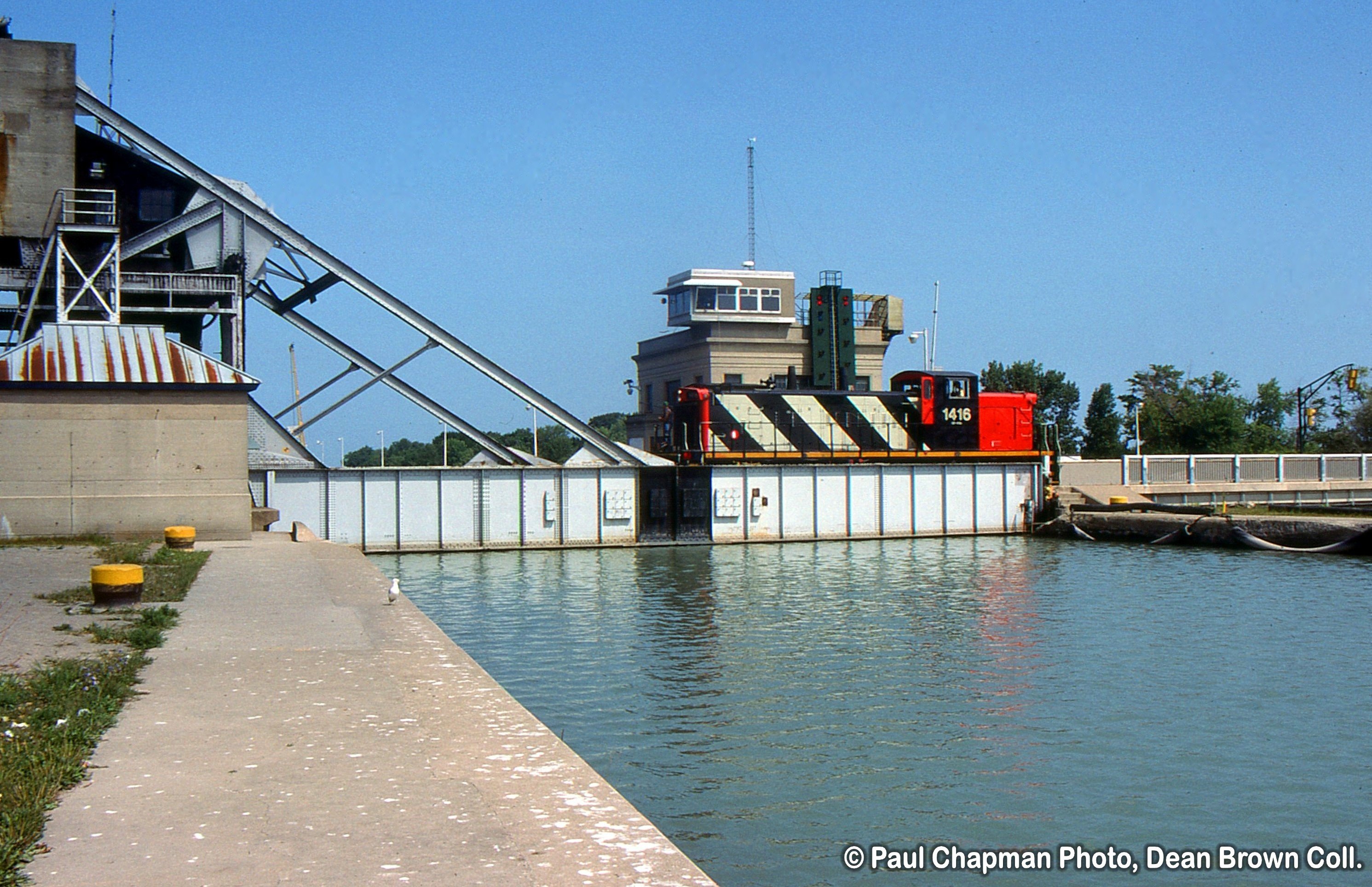 Railpictures.ca - Paul Chapman Photo, Dean Brown Coll. Photo: CN GMD1u ...