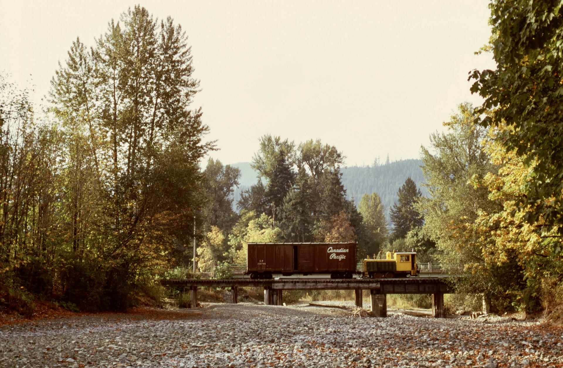 Railpictures.ca - Ken Perry Photo: On Vancouver Island between a CP ...