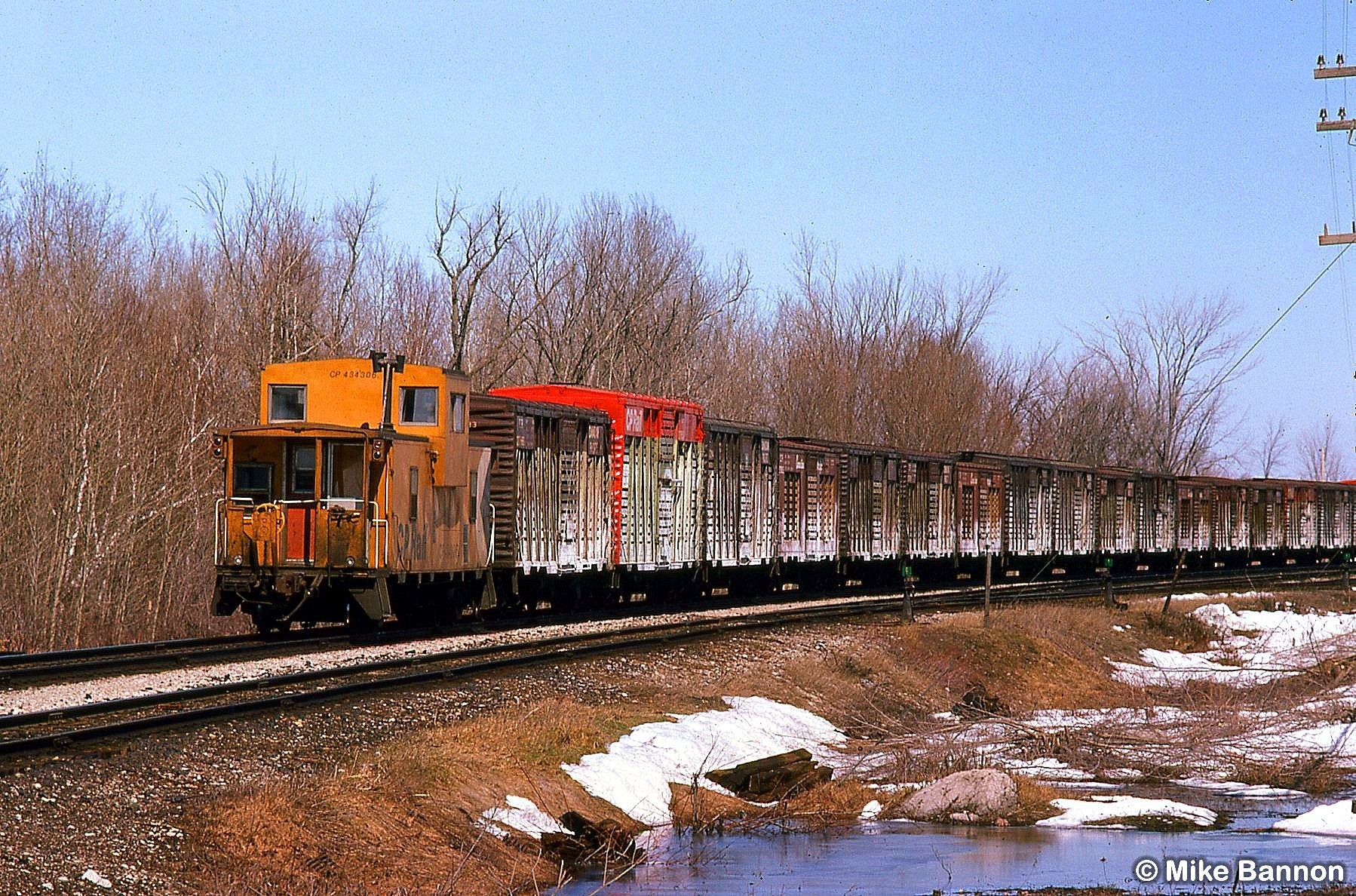 Railpictures.ca - Mike Bannon Photo: NB CP train trailing a large cut ...
