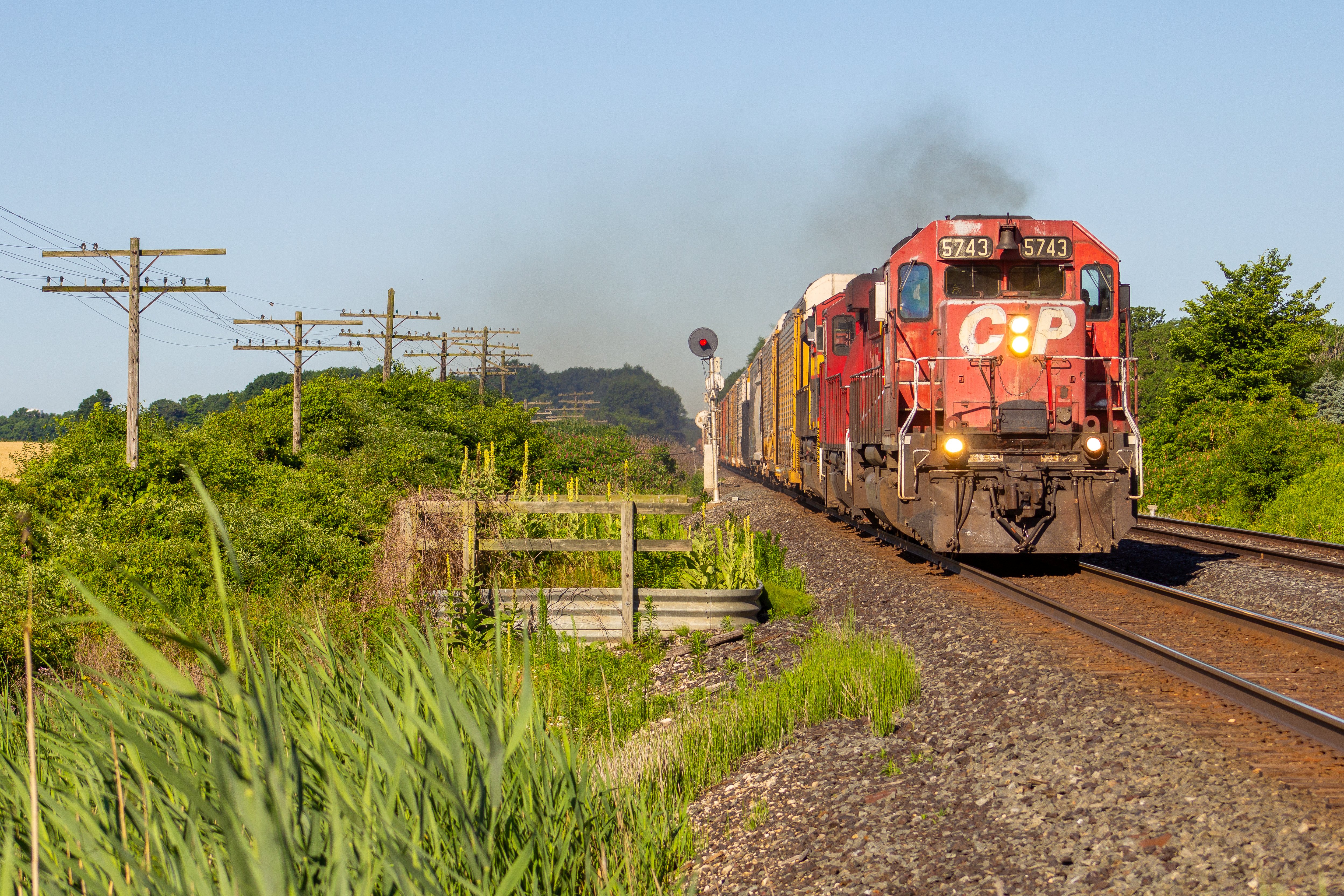 Railpictures.ca - Amer Odobasic Photo: CPKC 2-H92 blasts past Lobo ...