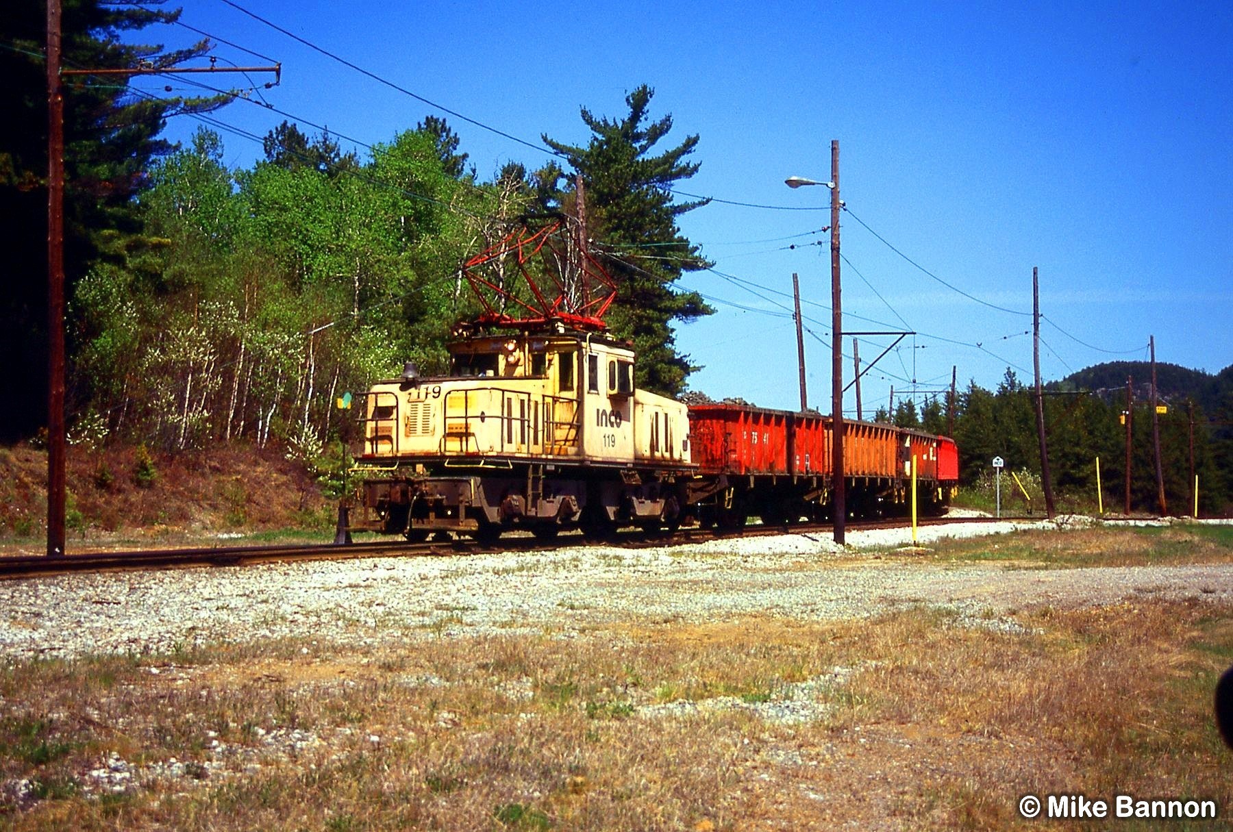 Railpictures.ca - Mike Bannon Photo: The INCO railway delivering nickel ...