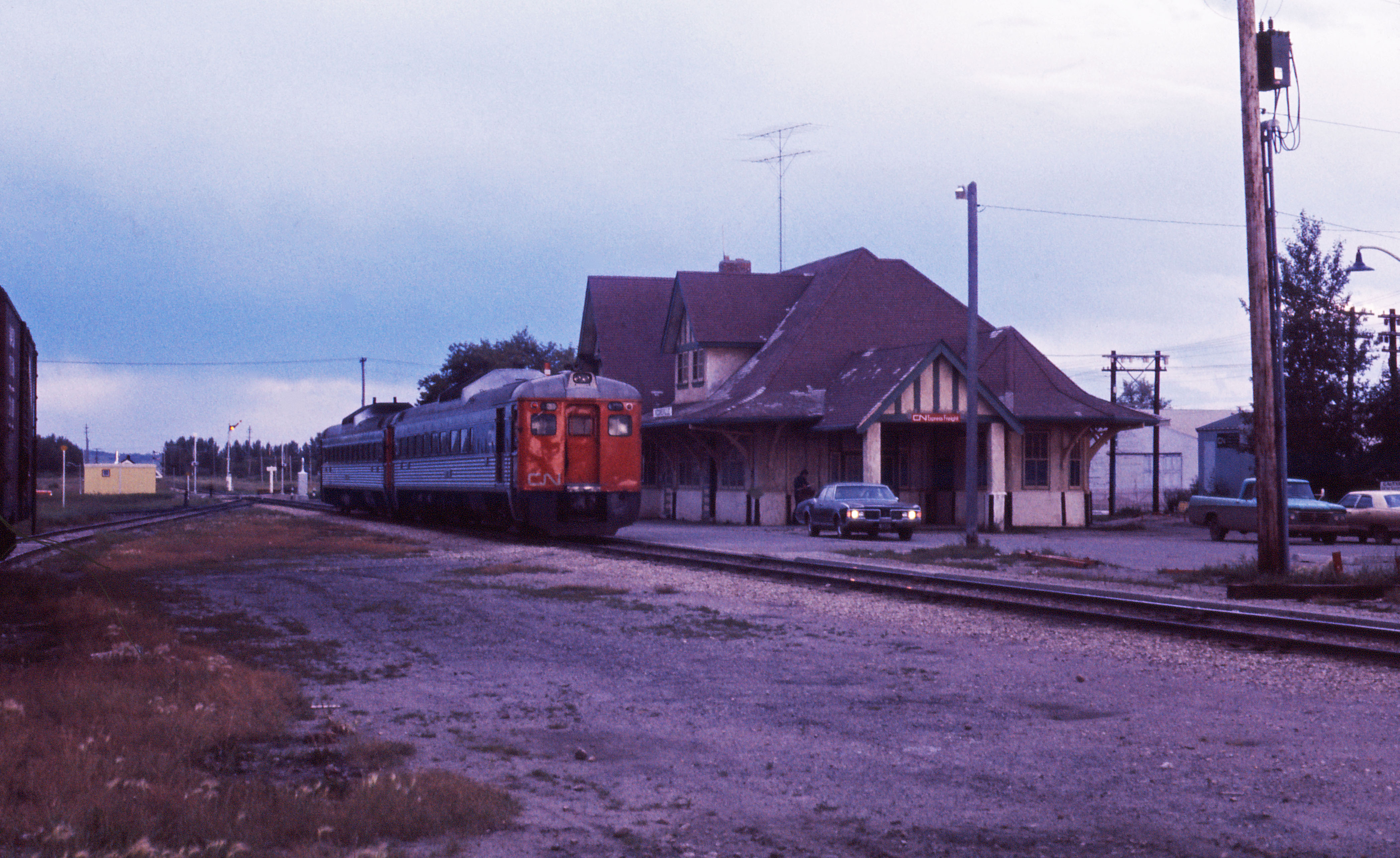 Railpictures.ca - unknown, John Eull collection Photo: We’re back in ...