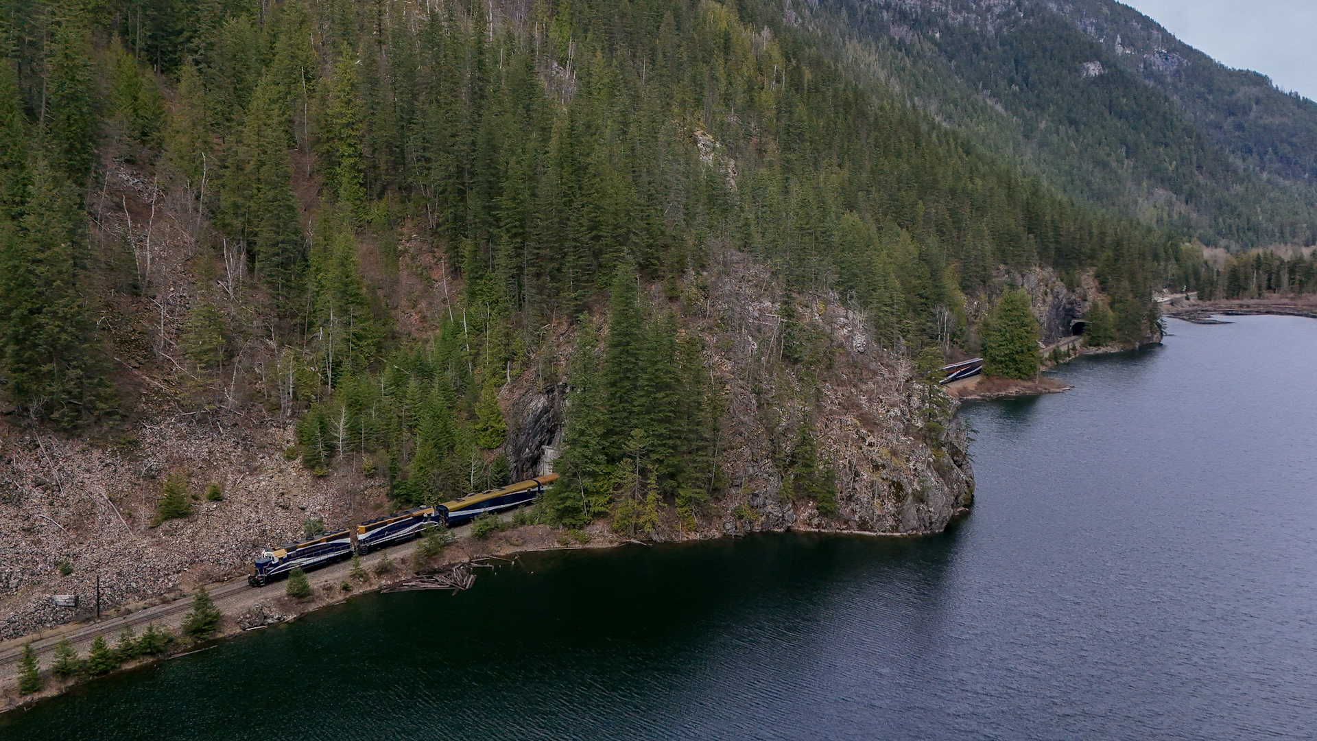 Railpictures.ca - Rob Eull Photo: The First Passage to the West exits ...