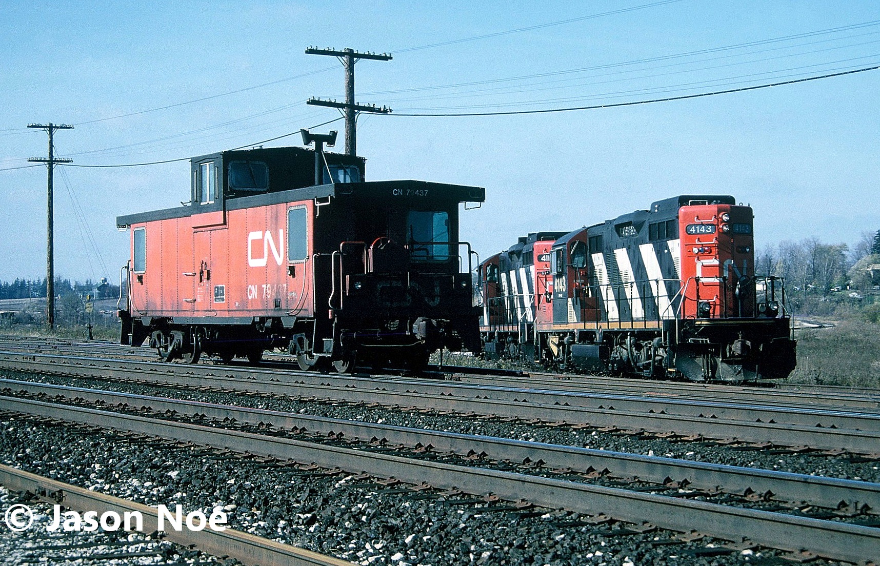 Railpictures.ca - Jason Noe Photo: CN train 555 with GP9RM’s 4143 and ...